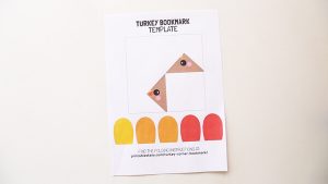 DIY Turkey Corner Bookmarks - The Printables Fairy
