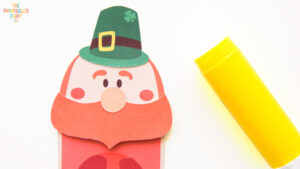Leprechaun Paper Puppet for St Patrick’s Day - The Printables Fairy